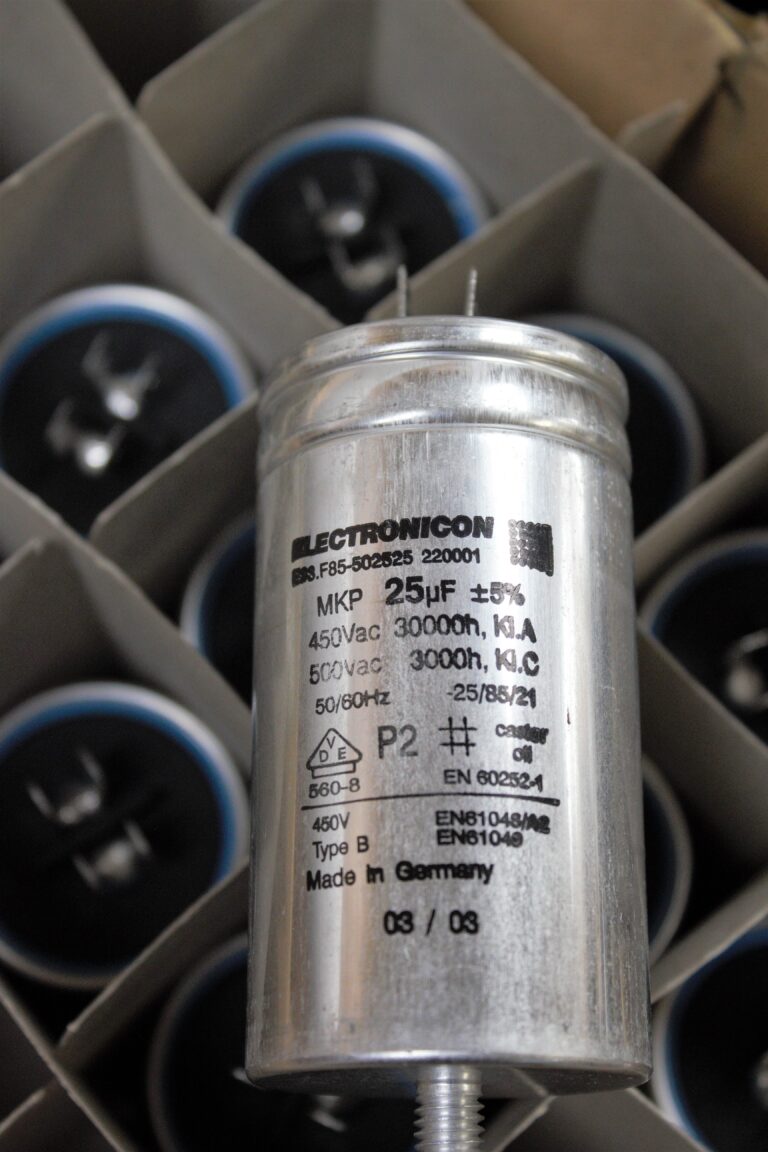 Electronicon Capacitor E33.F85-502525/220001 25.0 uF 450-500 V ac - UPE ...